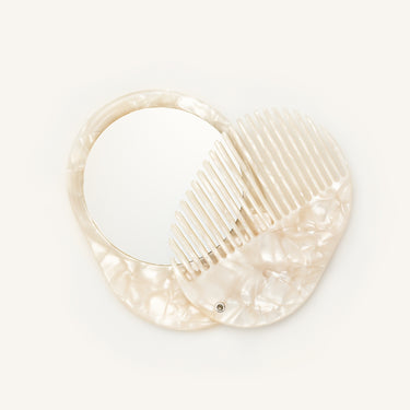 Comb Mirror – Hearts Valley
